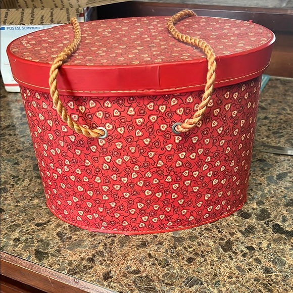 Storage & Organization | 196s Red Heart Patterned Oval Sewing Box ...